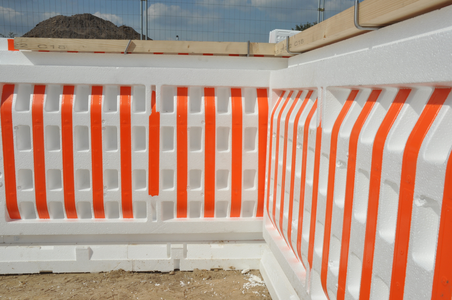 Doorbraak in super grote EPS-bekisting | Nieuws | NBD Nederlandse ...