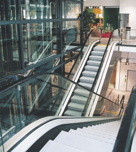 Roltrap voor grote publieke ruimtes Schindler 9700 AE | NBD-Online ...